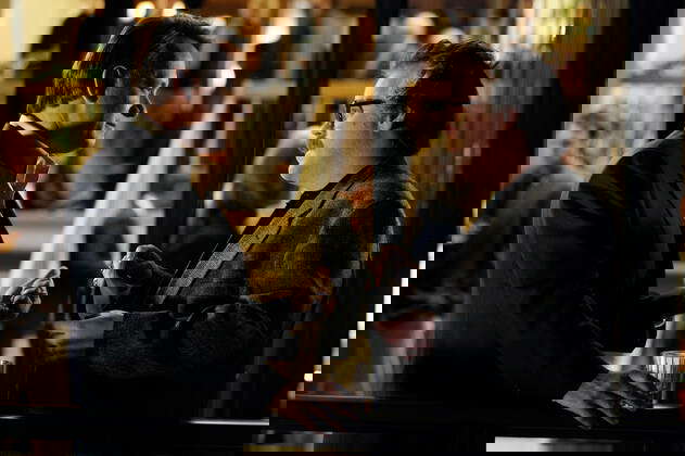 Tom Hanks & Philip Seymour Hoffman Characters: Charlie Wilson & Gust ...