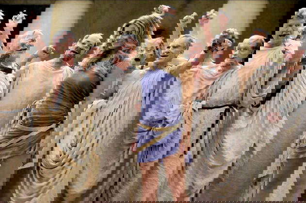 Carmen Electra Characters: Queen Margo Film: Meet The Spartans Director ...