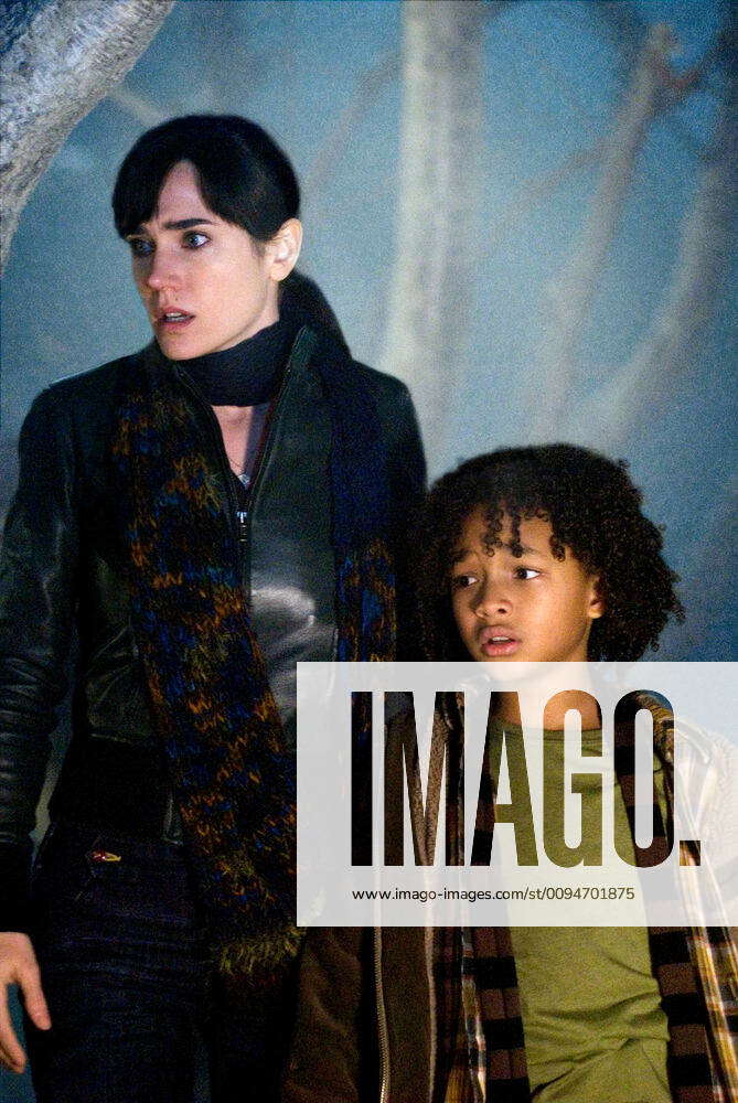 Jennifer Connelly & Jaden Smith Characters: Helen Benson & Jacob Benson ...