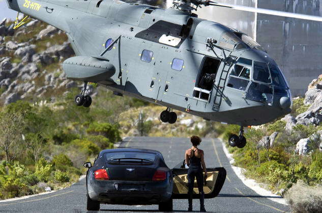 Rhona Mitra Characters: Maj. Eden Sinclair Film: Doomsday Director ...