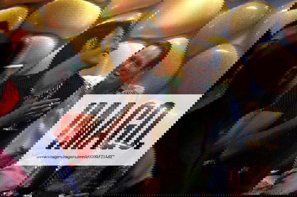 Jim Carrey & Rodrigo Santoro Characters: Steven Russell Film: I Love ...