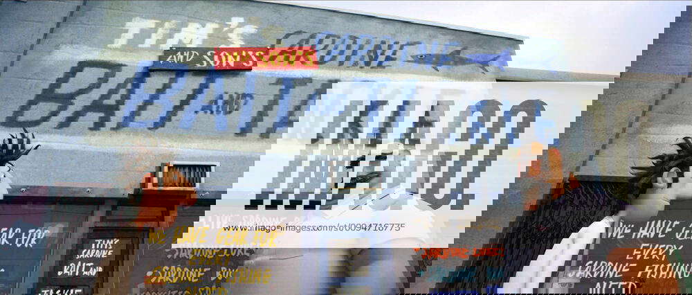 Flint Lockwood & Tim Lockwood Characters: Flint Lockwood & Tim Lockwood ...