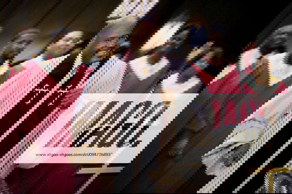 Marvin Winans Characters: Pastor Brian Film: I Can Do Bad All By Myself ...