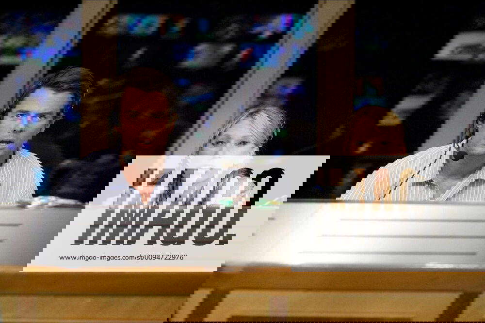 Josh Duhamel & Brooke Josephson Characters: Eric Messer, Liz Film: Life ...