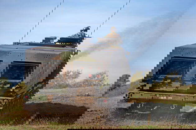 A rocket launcher of the French army of the type LRU 227mm Lance ...