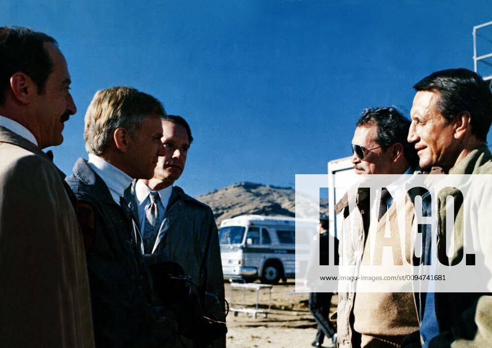 David Sheiner, Malcolm Mcdowell, Warren Oates & Roy Scheider Characters ...