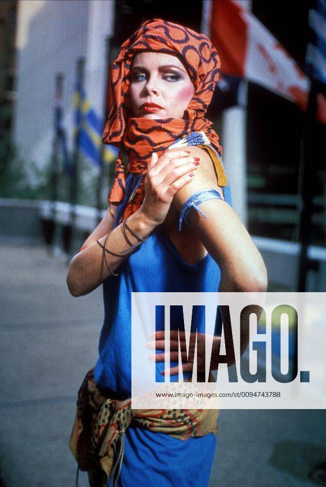 Rebecca Gilling Characters: Stephanie Harper Tara Welles Television ...