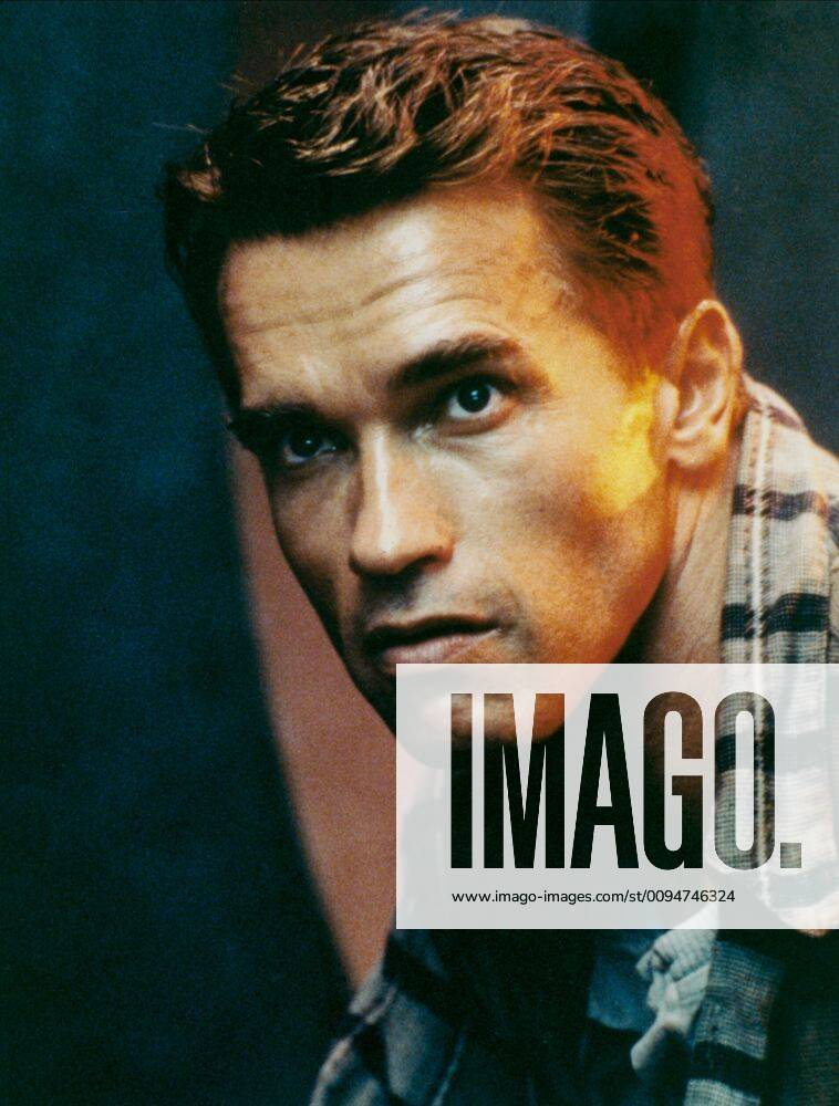 Arnold Schwarzenegger Characters: Douglas Quaid Film: Total Recall (USA ...