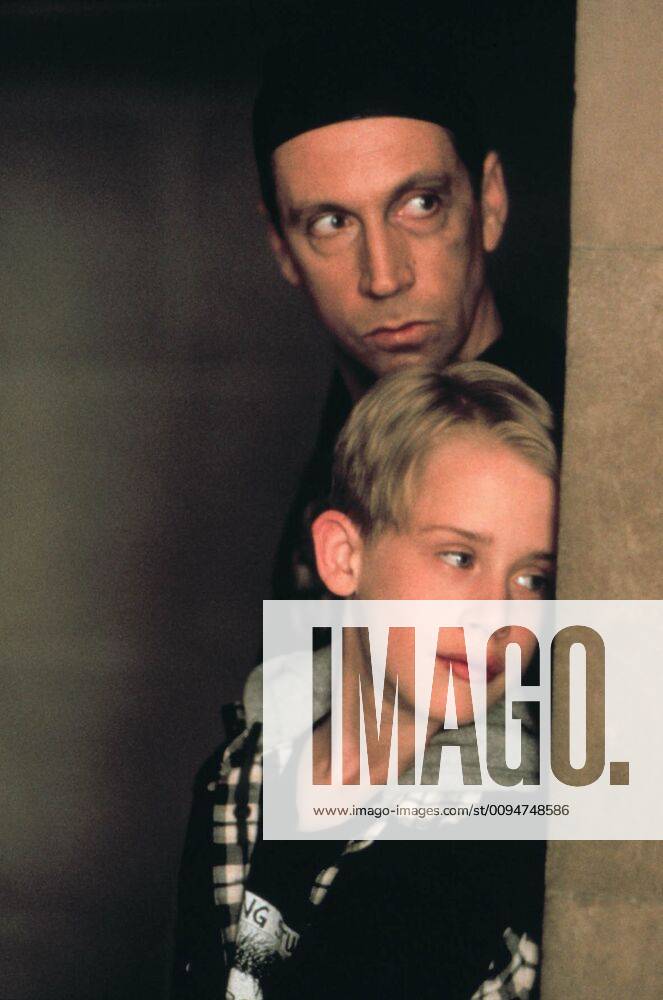 Macaulay Culkin & Jonathan Hyde Characters: Richie Rich & Herbert ...