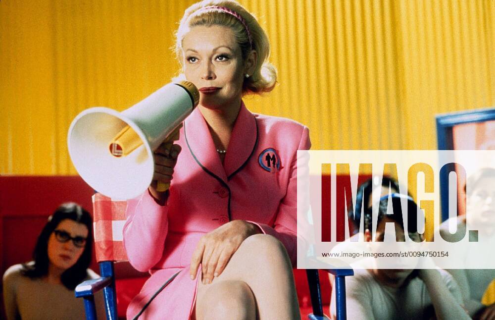 Cathy Moriarty Characters: Mary J. Brown Film: But I M A Cheerleader ...