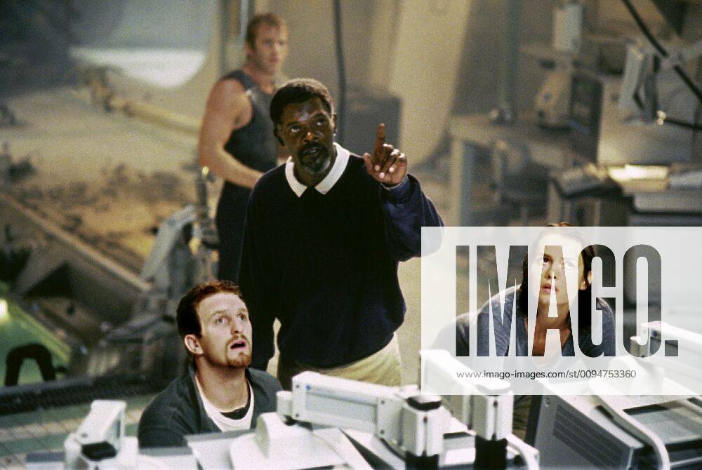 Michael Rapaport, Samuel L. Jackson & Saffron Burrows Characters: Tom ...