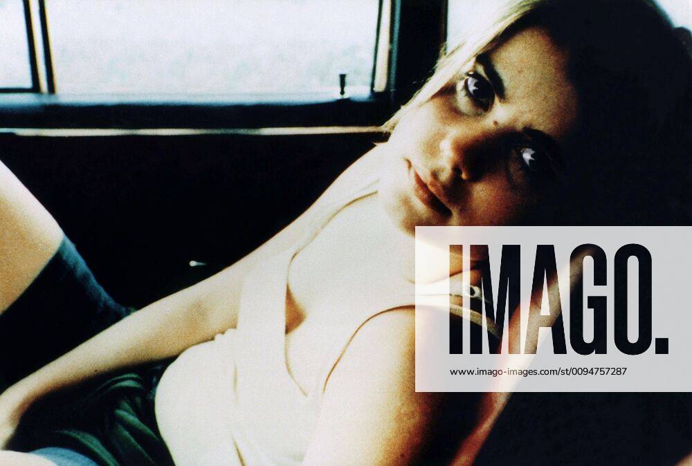 Radha Mitchell Characters: Syd Film: High Art (1998) Director: Lisa Cholodenko 21 January