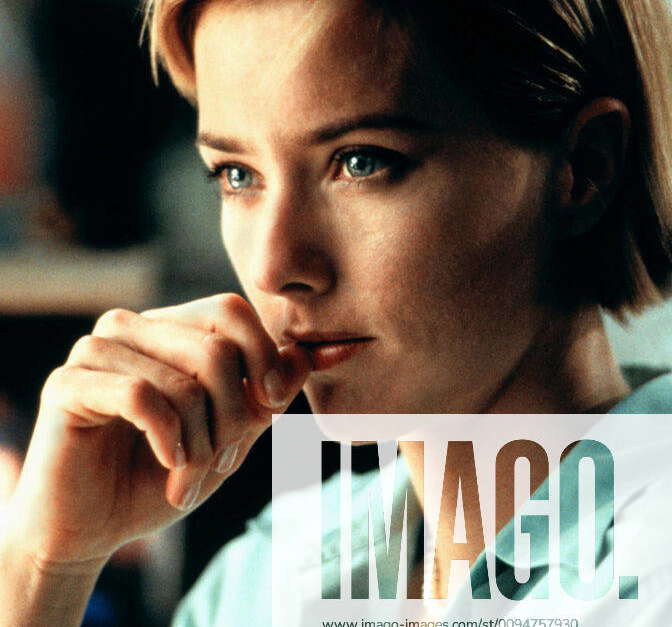 Tea Leoni Characters: Jenny Lerner Film: Deep Impact (1998) Director ...