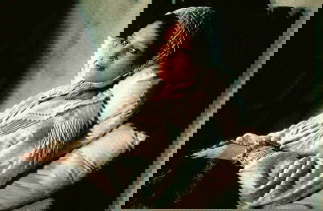 Uma Thurman Characters: Fantine Film: Les Miserables ...