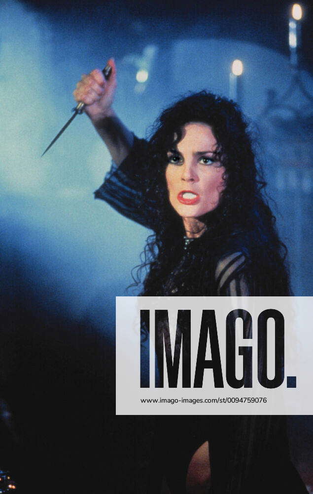 Julie Strain Characters Erica Barnes Film Sorceress 1994 Director Jim Wynorski 04 January