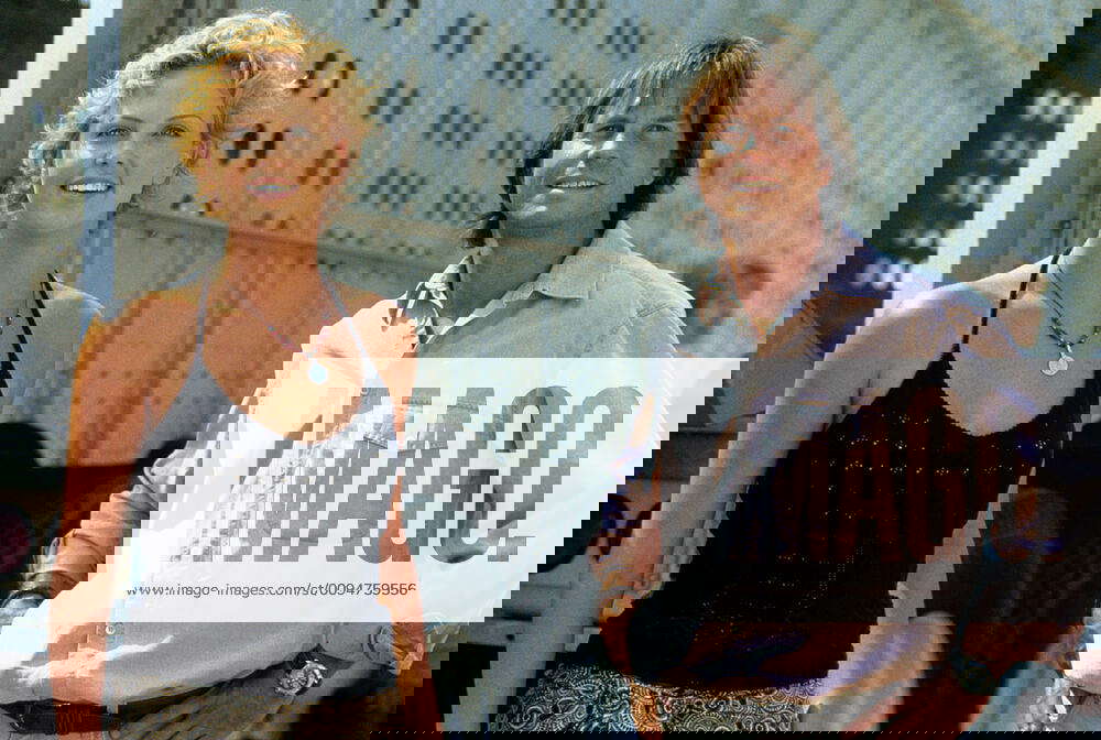 Charlize Theron & Bill Paxton Characters: Jill Young & Professor ...