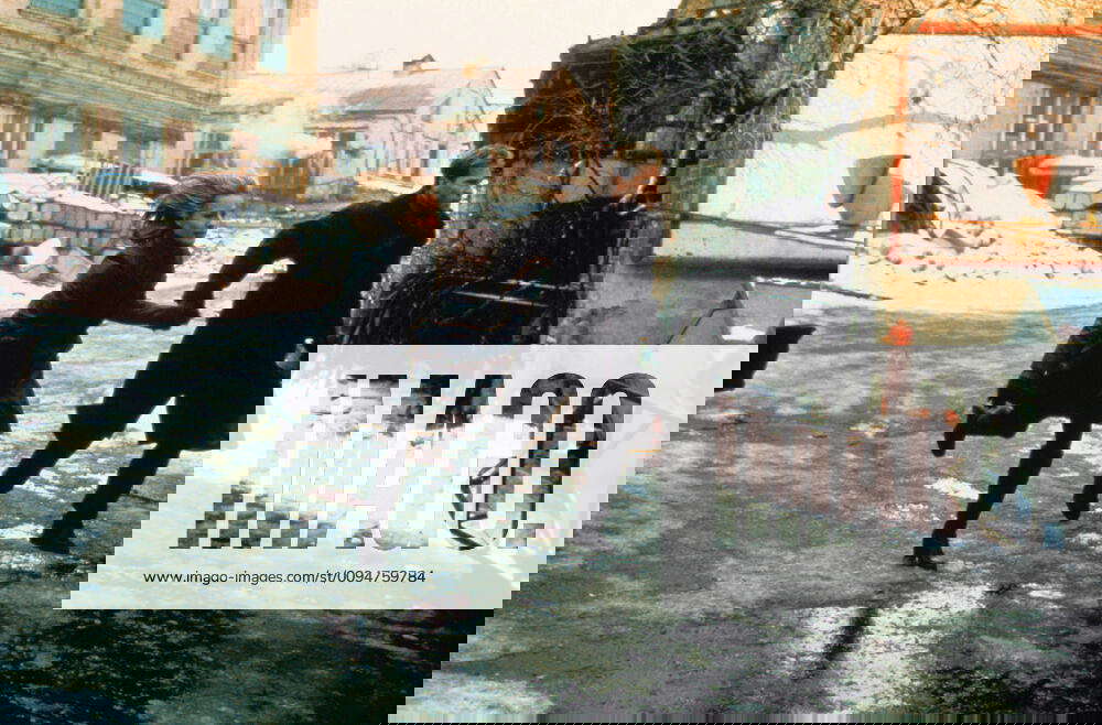 Elisabeth Shue The Saint