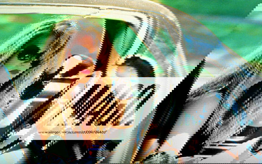 Laura Dern Characters: Lula Fortune Film: Wild At Heart (USA 1990 ...