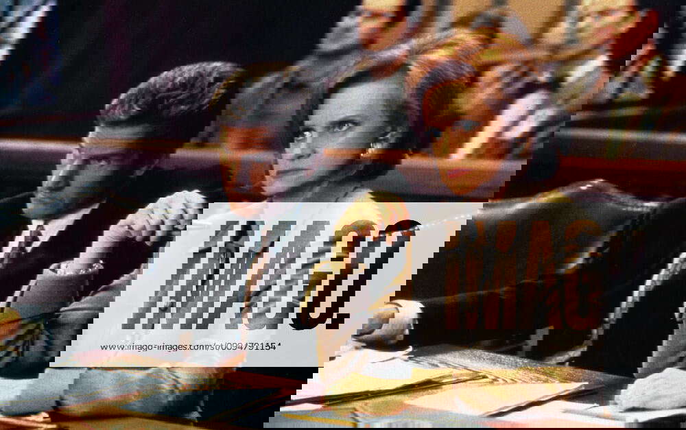 Eric Pierpoint & Swoosie Kurtz Characters: RICHARD COLE, DANA APPLETON ...