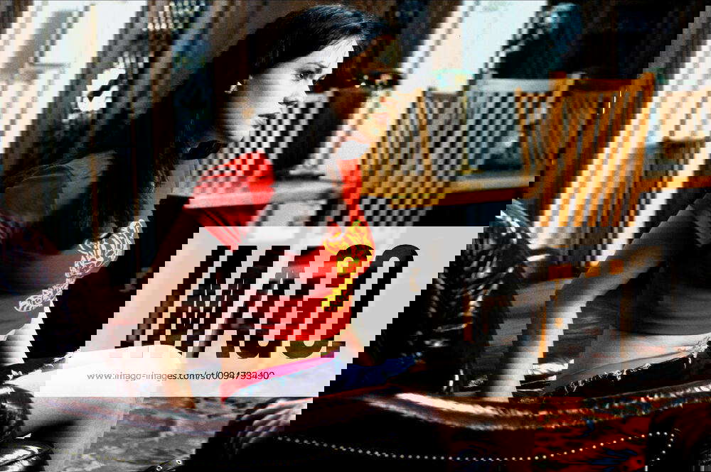 Anna Paquin Characters: Mary D Annunzio Film: 25th Hour (USA 2002 ...