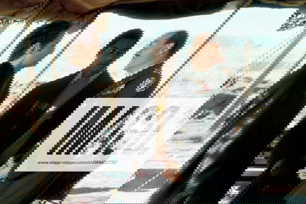 David Duchovny, Orlando Jones, Ted Levine Characters: Ira,Harry,Gen ...