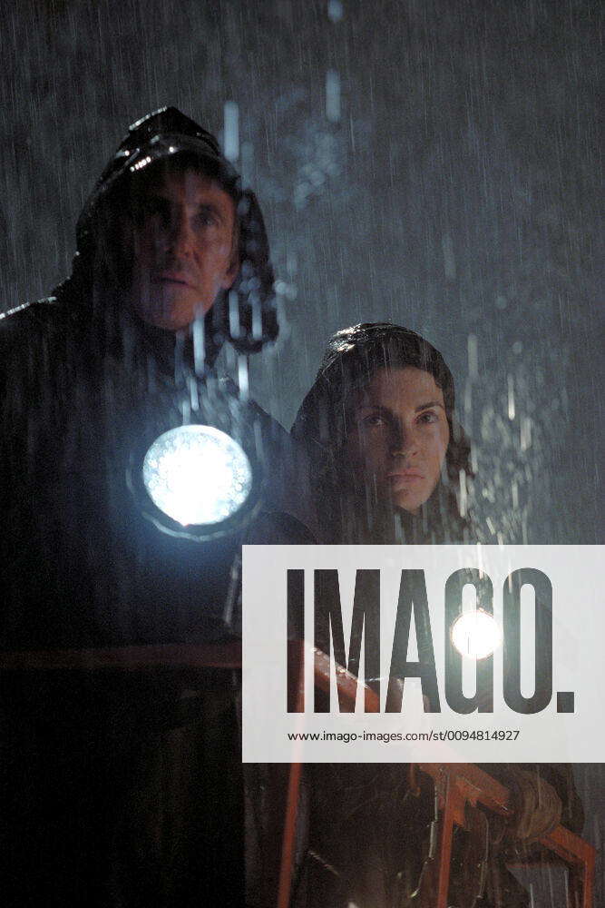 Gabriel Byrne & Julianna Margulies Characters: Captain Sean Murphy ...