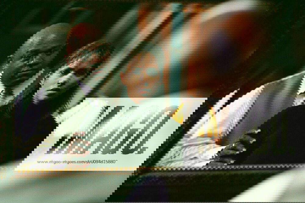 Gothika Cast GOTHIKA (2003) Reviews And Overview MOVIES And MANIA