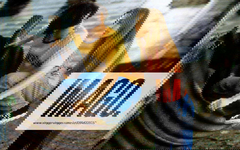 Justin Long & Gina Philips Characters: Darry Jenner & Patricia Trish ...