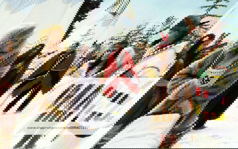 Skeet Ulrich & Pamela Diaz Characters: Kevin Manley, Fire Film: Kevin ...