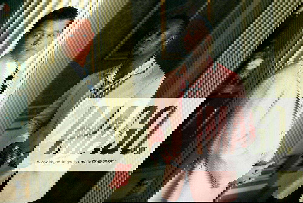 Matt Damon & Don Cheadle Characters: Linus Caldwell & Basher Tarr Film ...