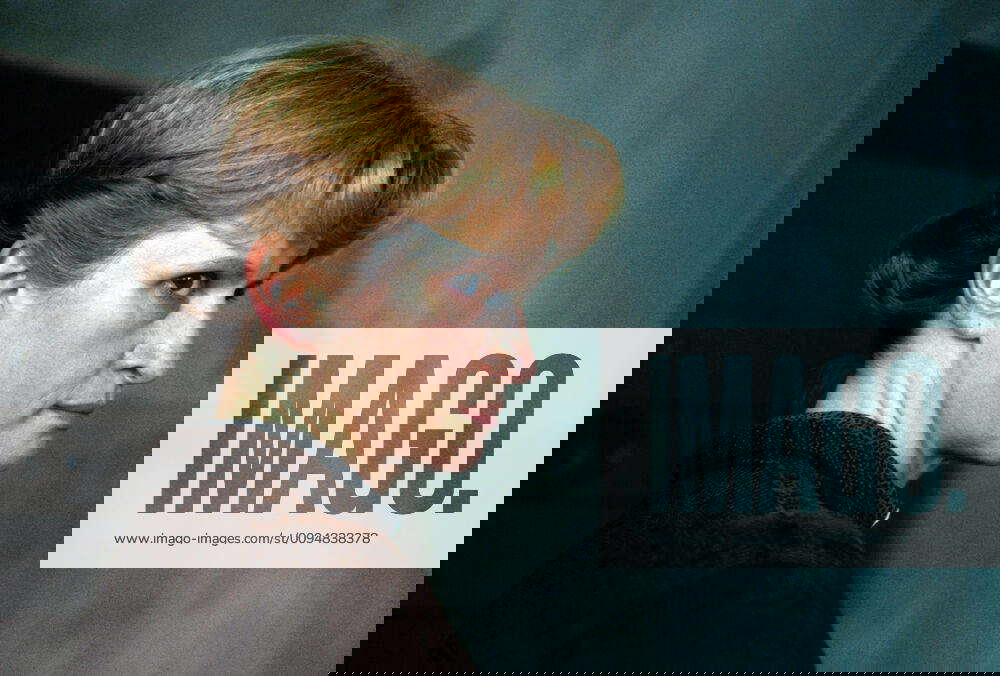 Johanna Gastorf Characters: ELSE GEBEL Film: Sophie Scholl (2005 ...