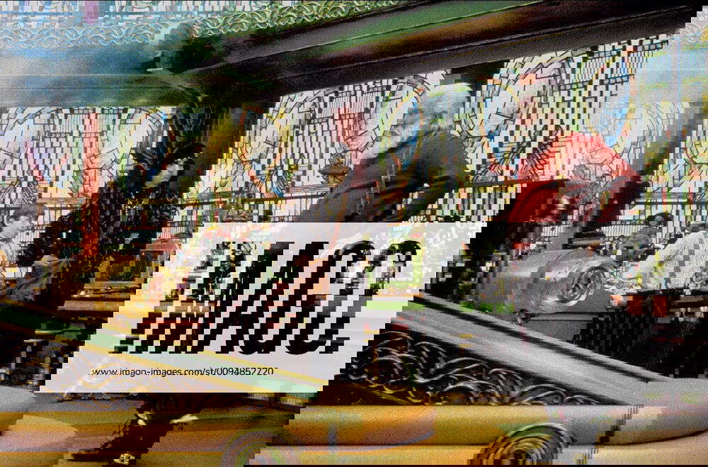 Spencer Breslin, David Krumholtz, Tim Allen Characters: Curtis, the ...