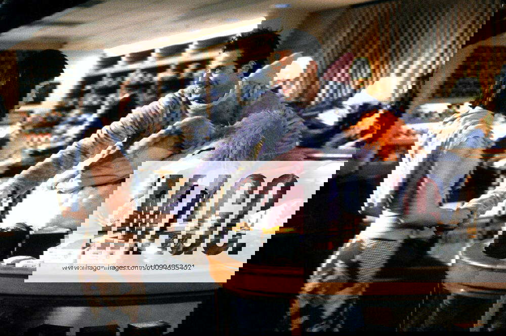 Selma Blair & Frank Grillo Characters: Jane Burns & Andy Film: The ...