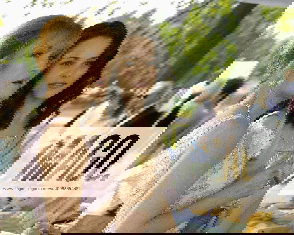 Jane Seymour & Rachel Mcadams Characters: Kathleen Cleary & Claire ...