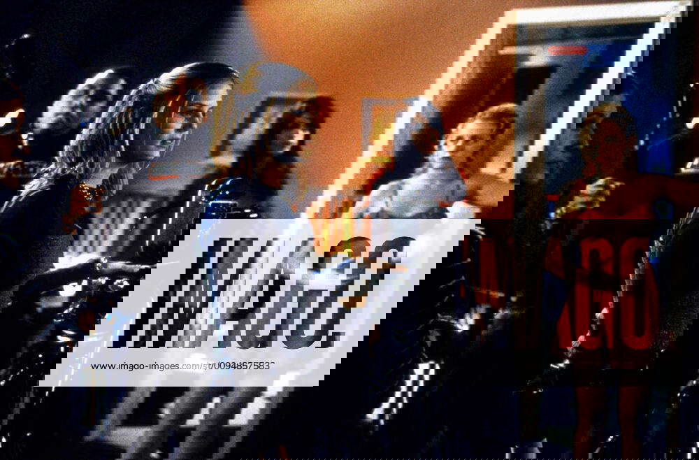 Jennifer Morrison, Eva Mendes & Jessica Cauffiel Characters: Amy ...