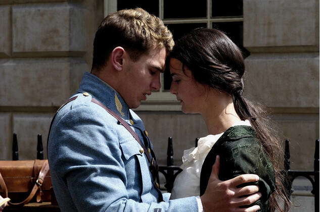 James Franco & Jennifer Decker Characters: Blaine Rawlings & Lucienne ...