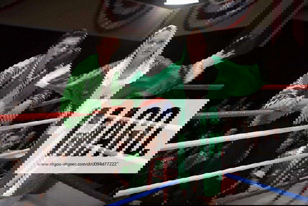 Simon Rex & Anna Faris Characters: George & Cindy Film: Scary Movie 4 ...