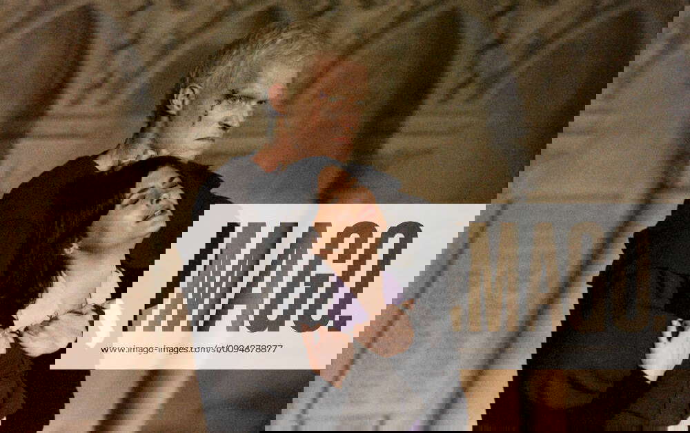 Paul Bettany & Audrey Tautou Characters: Silas & Agent Sophie Neveu ...