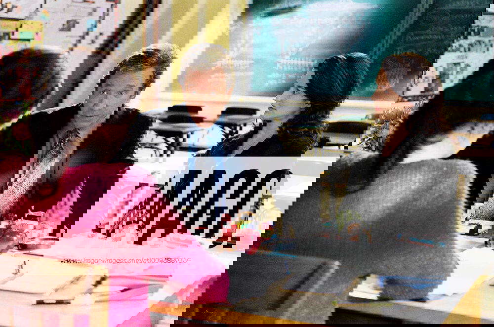 Laura Kightlinger, Tim Allen & Kristin Davis Characters: Ms. Foster ...