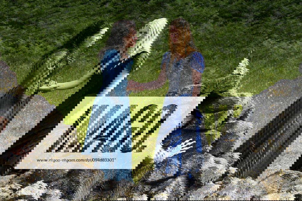 Kate Magowan & Claire Danes Characters: Slave Girl & Yvaine Film ...