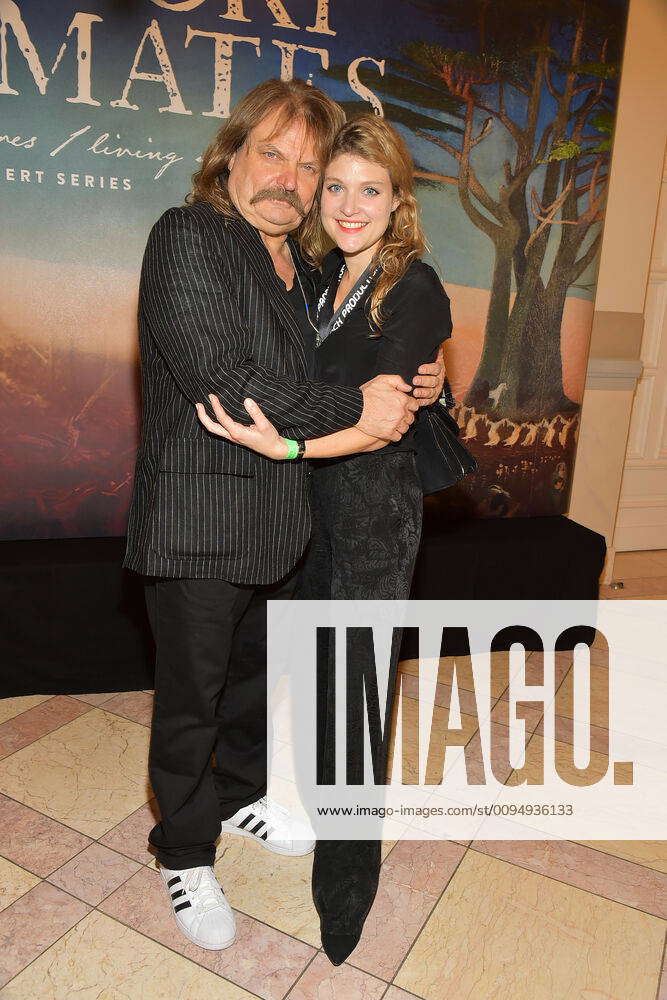 Mandoki Soulmates, Allstar-Band zum Mauerfall Leslie Mandoki mit ...