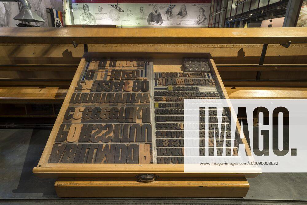 Lead typesetting print shop in 1930s style, Museum Industriekultur ...