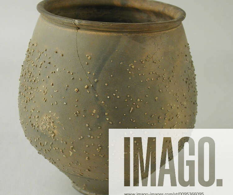 Roman, Beaker, early 3rd century CE, ceramic, Overall: 6 x 5 7 8 inches ...