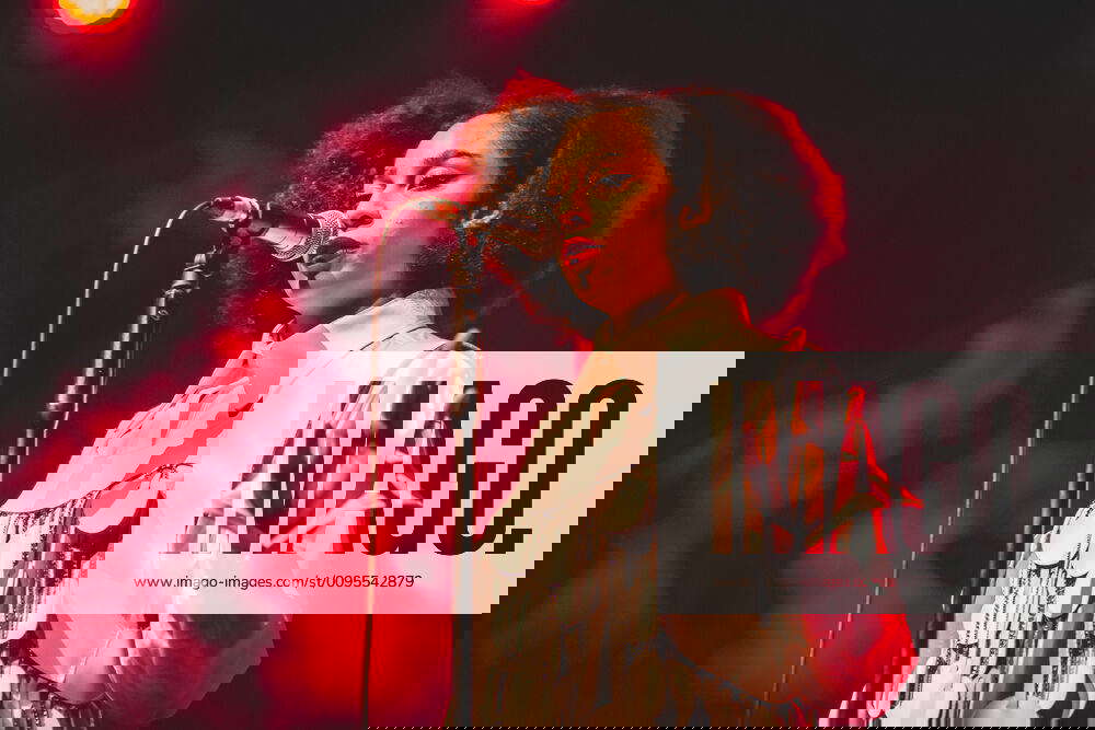 Italy: Celeste Epiphany Waite soul singer-songwrit Celeste Epiphany ...