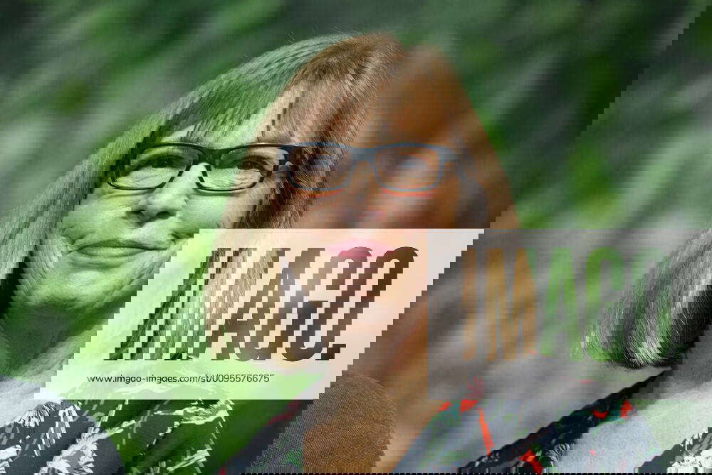 Rebecca HARMS, former MEP, Portraet, Portrait, Portrait, Cut single ...