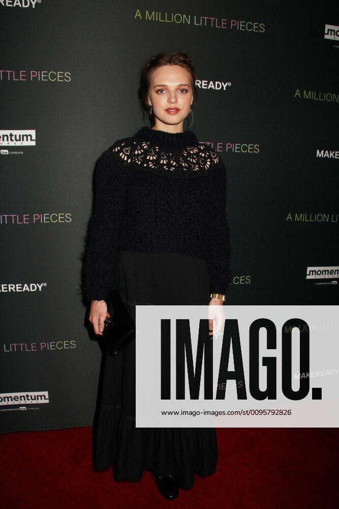 Odessa Young 12 04 2019 The Los Angeles Special Screening of A Million ...