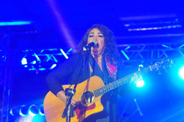 Philippines: Lolita Carbon and the boys ASIN band The legendary Pinoy ...