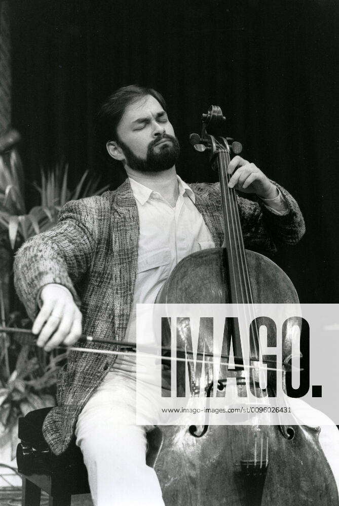 COIN Christophe Portrait of Christophe COIN during a concert Photograph ...