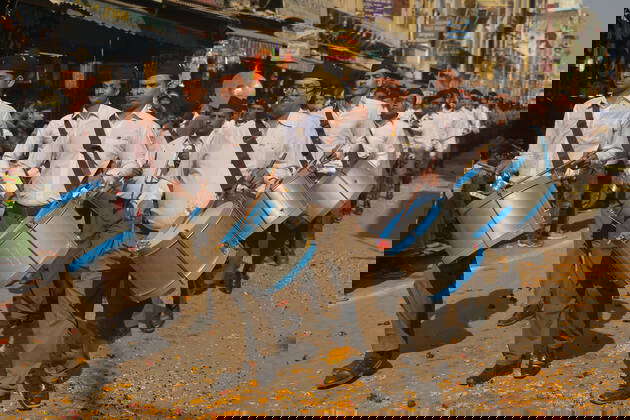 RSS path-sanchalan in India Thousands of RSS Swayamsevaks participated ...