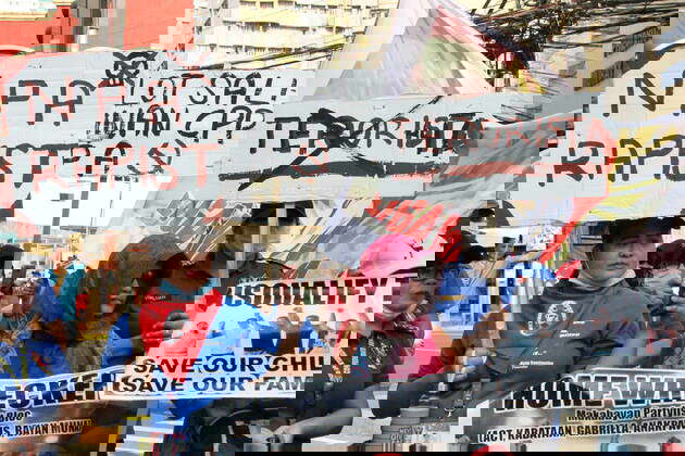 Ph: YES to PEACE but NO to CPP-NPA-NDF League of Parents of the Philippines together with Hands Off